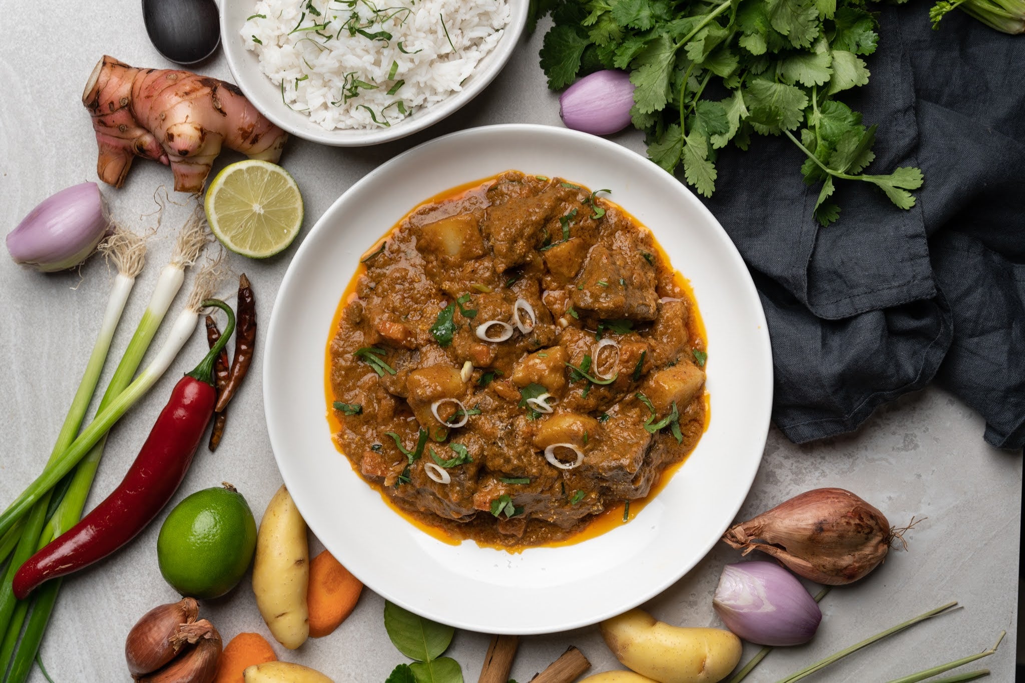 Frozen Pre-Made Meals: Delidoor's Gourmet Solutions for Busy Lives